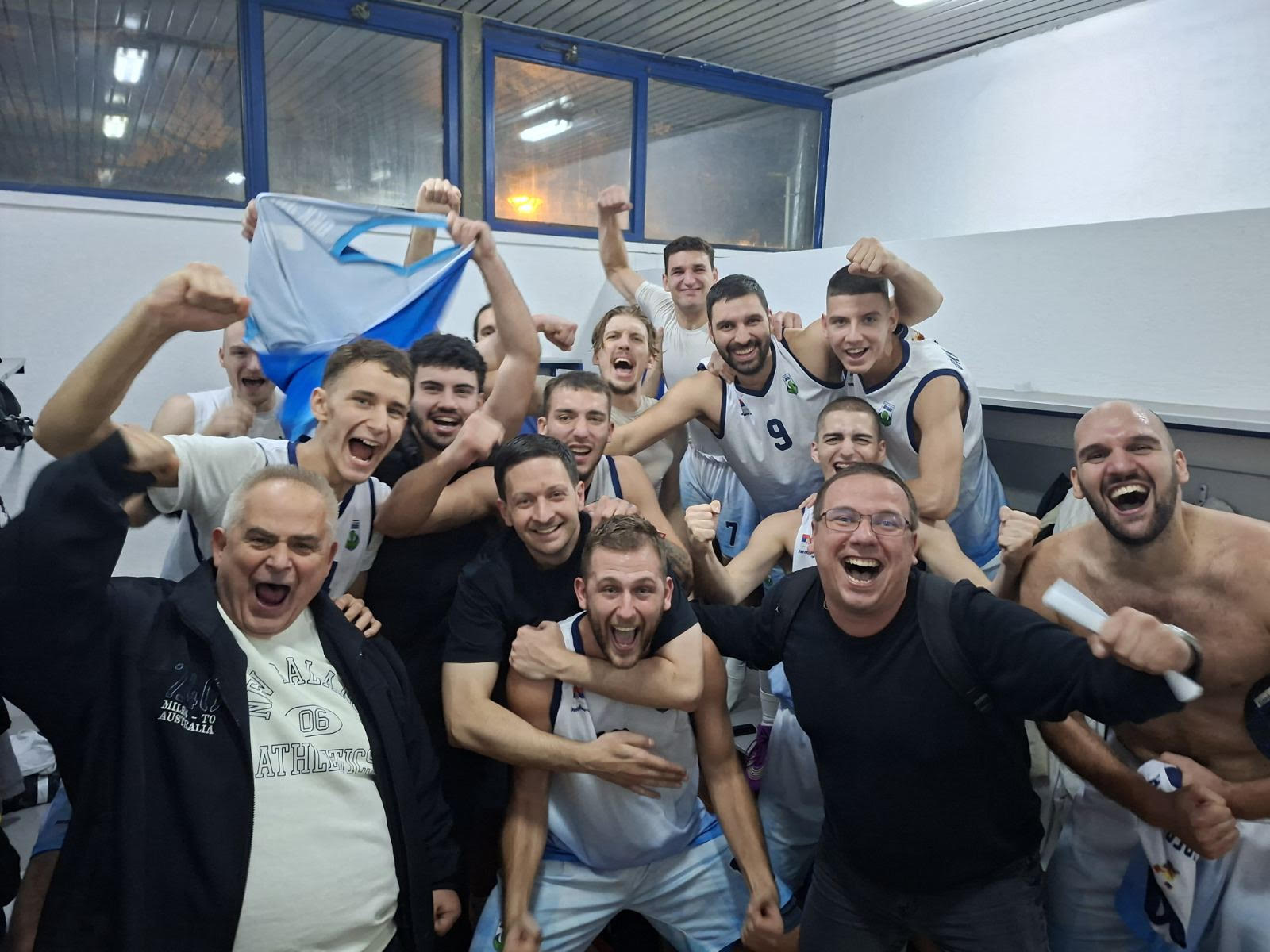 VESKOVIĆ POGODIO ZA SLAVLJE JAGODINE - TV Palma Plus