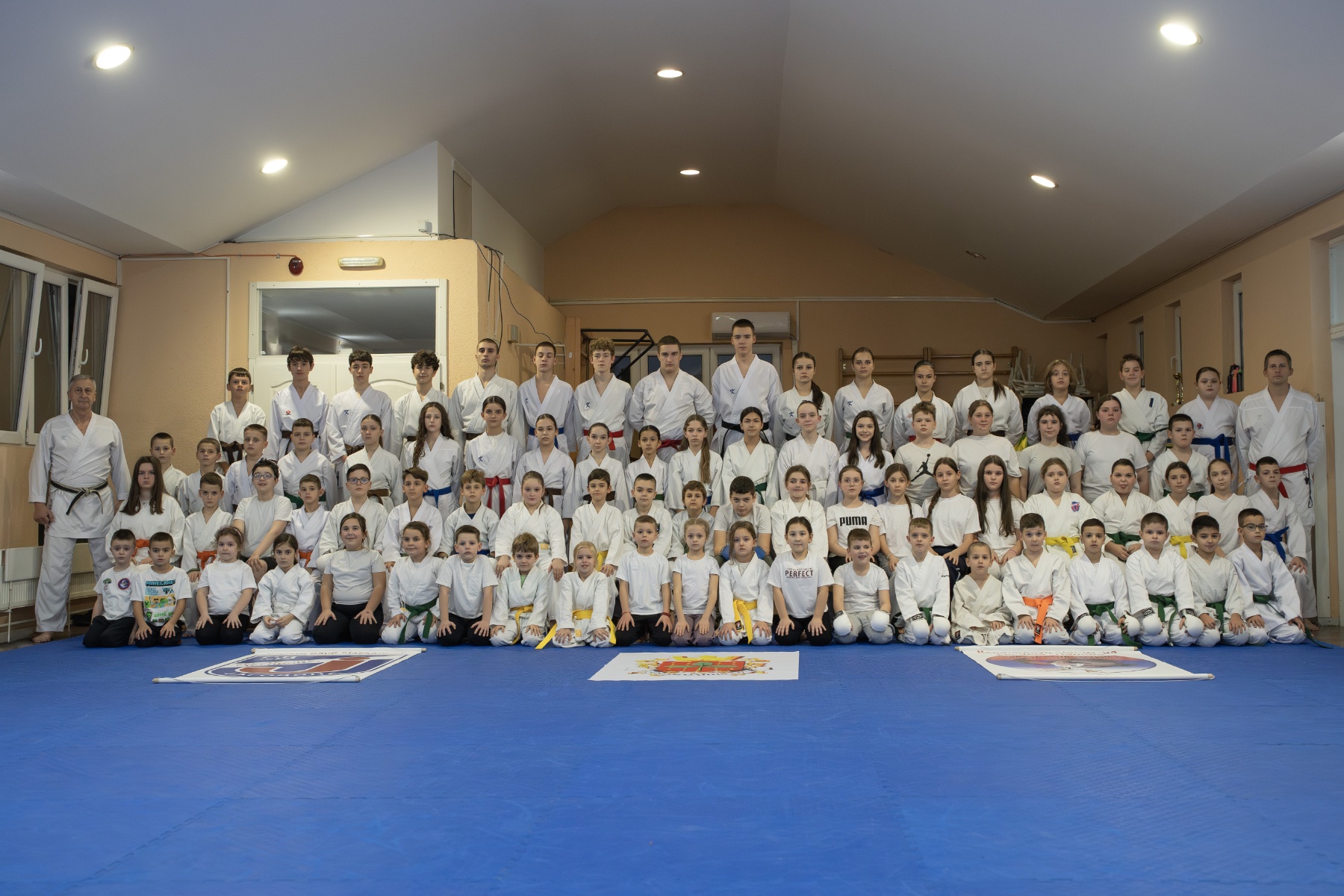 200 MLADIH U KARATE KLUBU JAGODINA - TV Palma Plus